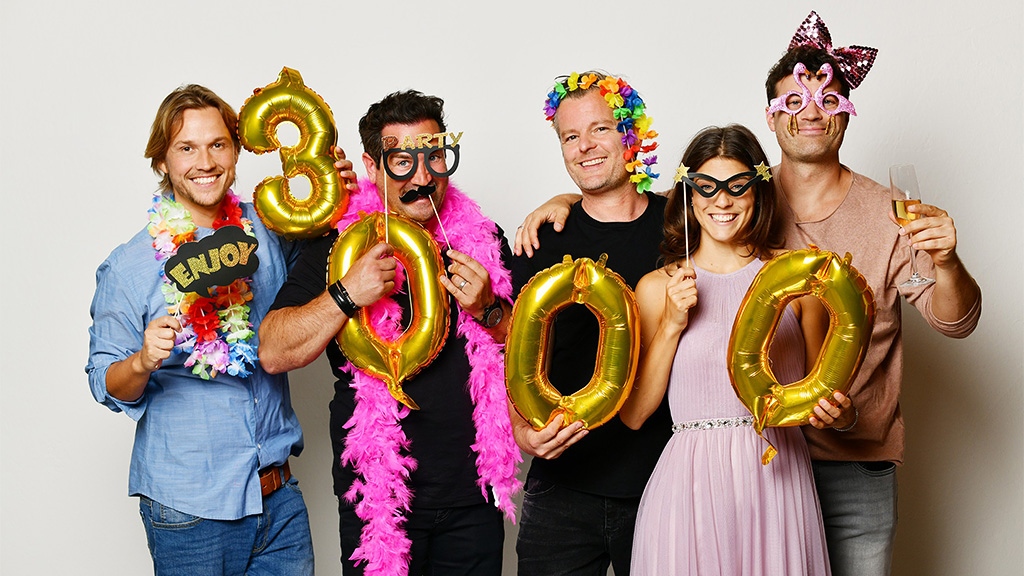 Jubiläum: AWZ feiert 3000 Folgen | Alles was zählt (AWZ) | Soapsworld.de